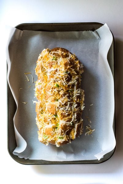 Jalapeño Popper Pull-Apart Bread - Isabel Eats