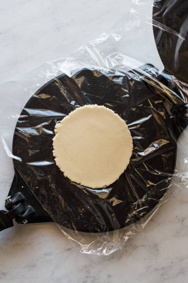 Conchas (Mexican Pan Dulce) - Isabel Eats