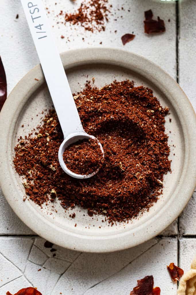 Homemade Chili Powder - Isabel Eats